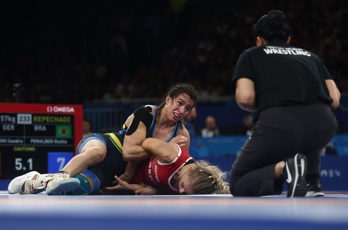 Quem é Giullia Penalber, primeira brasileira a disputar uma medalha ...