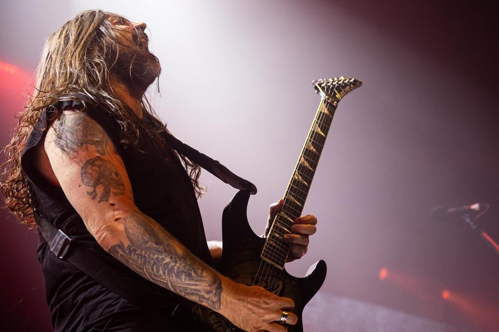 Em turnê de despedida, Sepultura faz show devastador em Porto Alegre | GZH