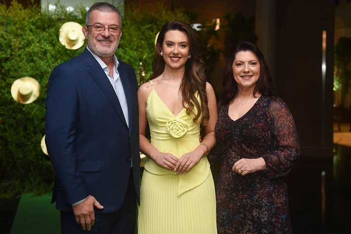 Veja quem brilha na cena social da coluna desta quinta-feira | Pioneiro