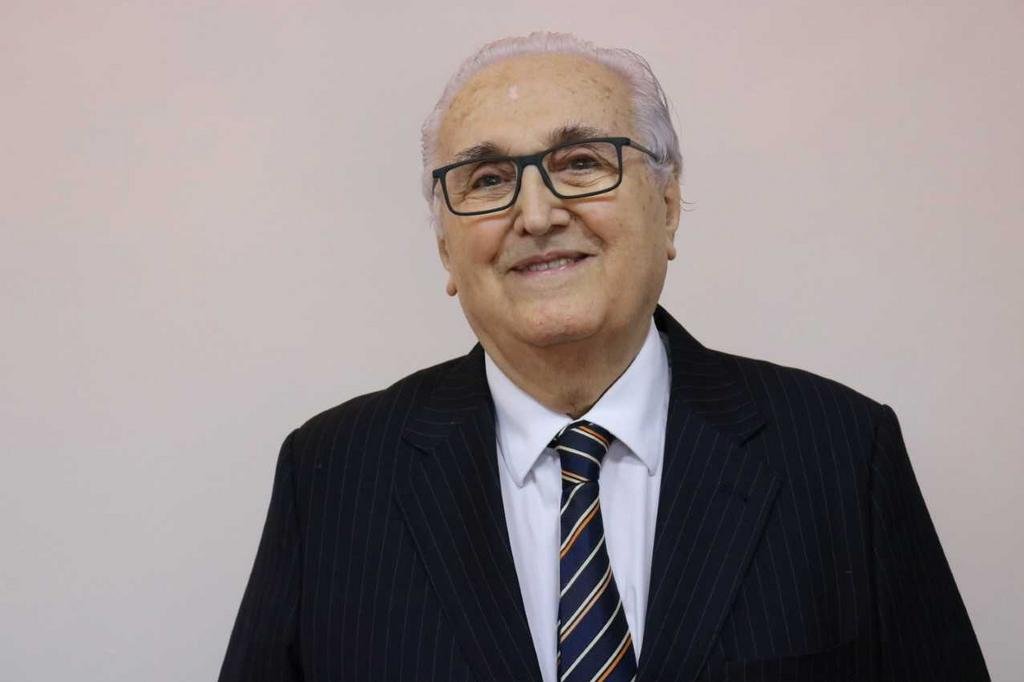 Morre o ex-deputado Jorge Uequed, criador do seguro-desemprego | GZH