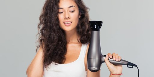 Cabelos à prova de calor: dicas para adotar já! | DG