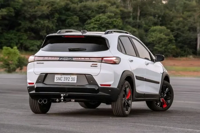 Sonic, novos detalhes do interior e acessórios do utilitário esportivo ...