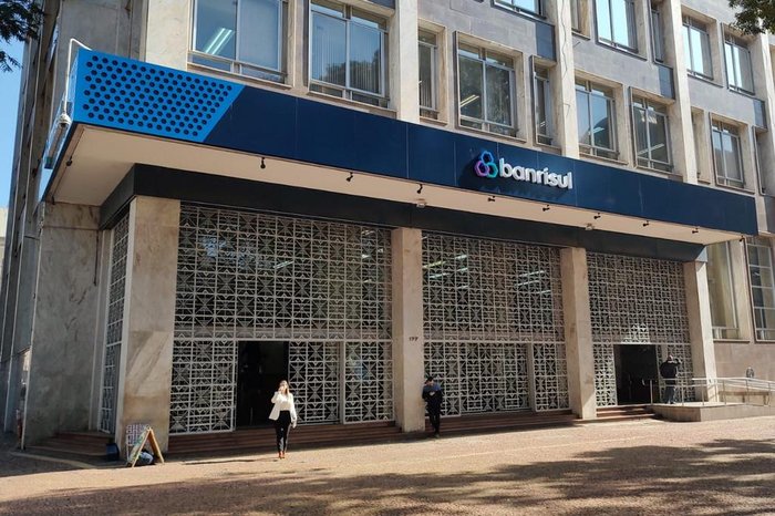 Banrisul apresenta nova identidade visual focada na conectividade