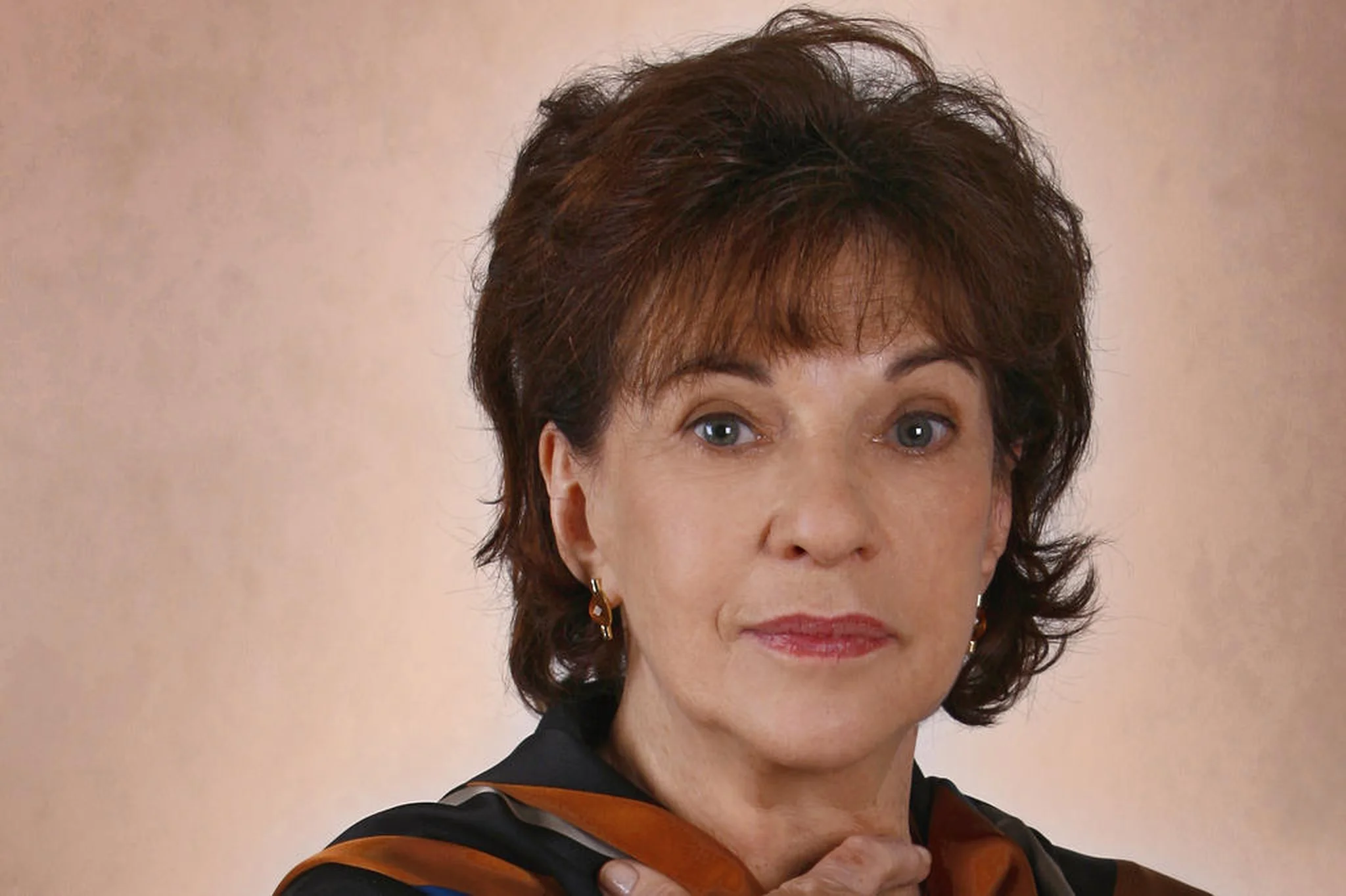 Quem é Rejane Schumann, ex-atriz da Globo em situação de abandono que ...