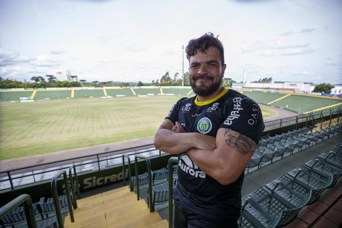 A múltipla relação de Jorge com o Ypiranga e o Colosso da Lagoa | GZH