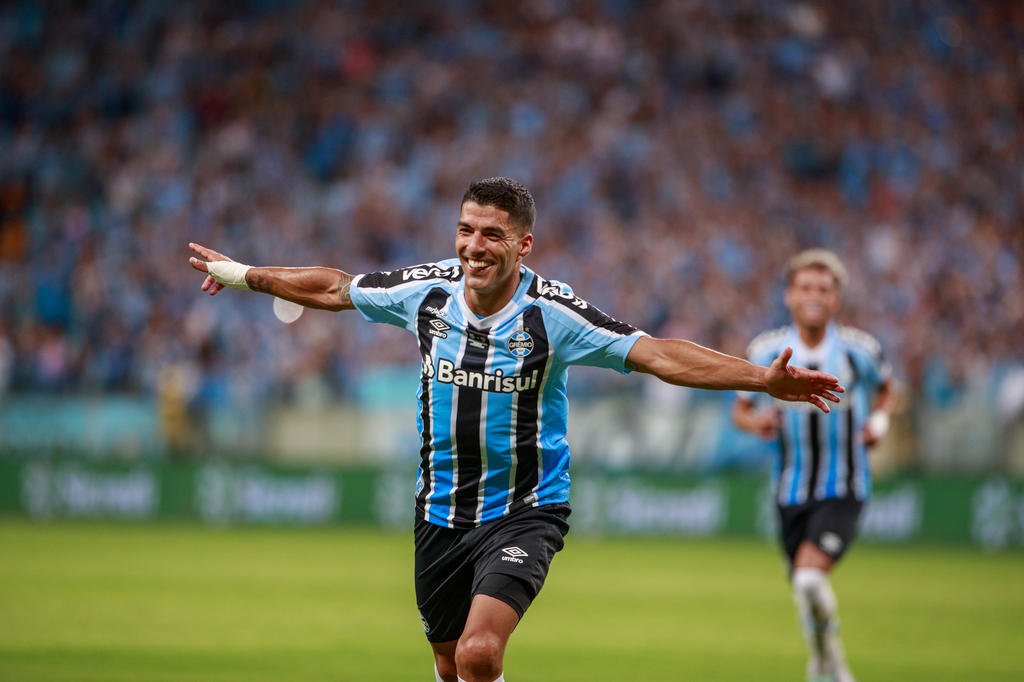 Suárez no Grêmio: os gols e as imagens que marcaram a estreia do ...