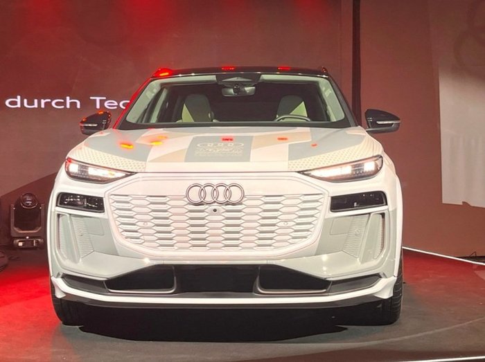 Nos 30 anos de Brasil, Audi homenageia Senna e mostra Fórmula 1, Q6 e ...