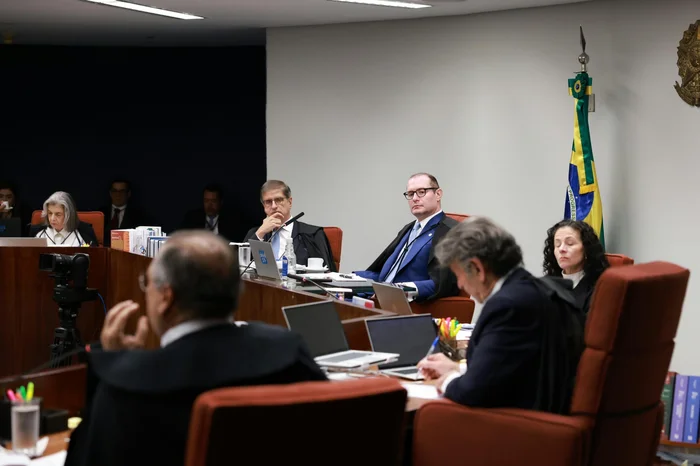 STF forma maioria para condenar Braga Netto e Mauro Cid por abolição ...