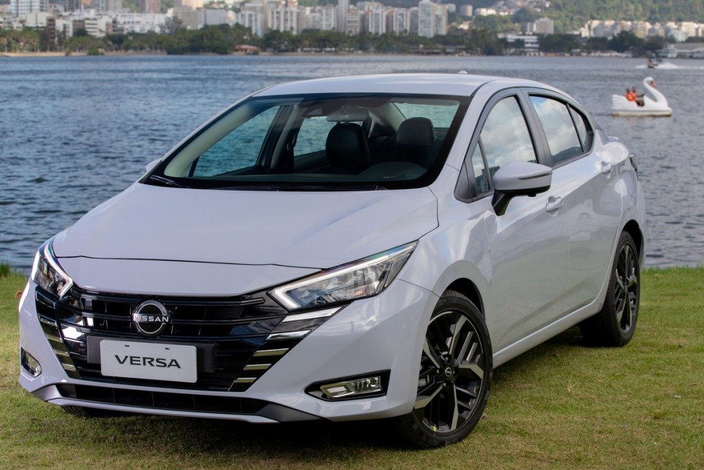 Novo Versa 2024 chega atualizado com mais equipamentos e segurança | GZH