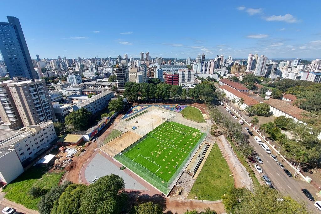 VÍDEO: Imagens inéditas mostram o andamento da maior obra em esportes ...