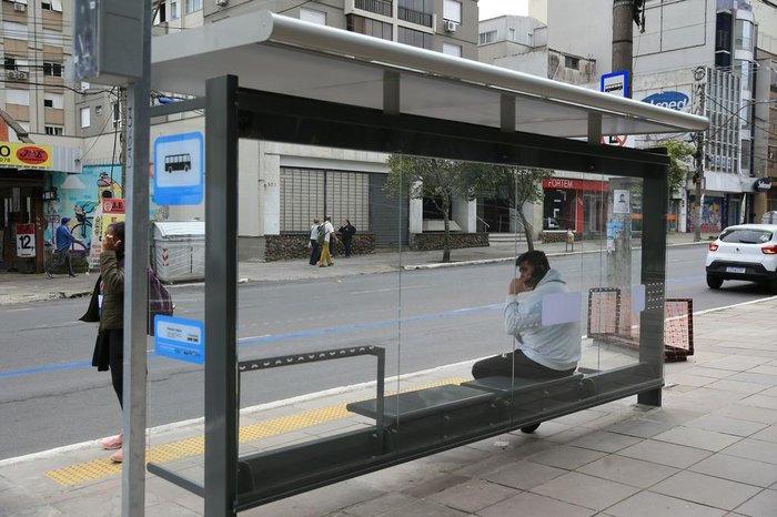 Empresa anuncia instalação das 20 primeiras paradas de ônibus com wi-fi ...