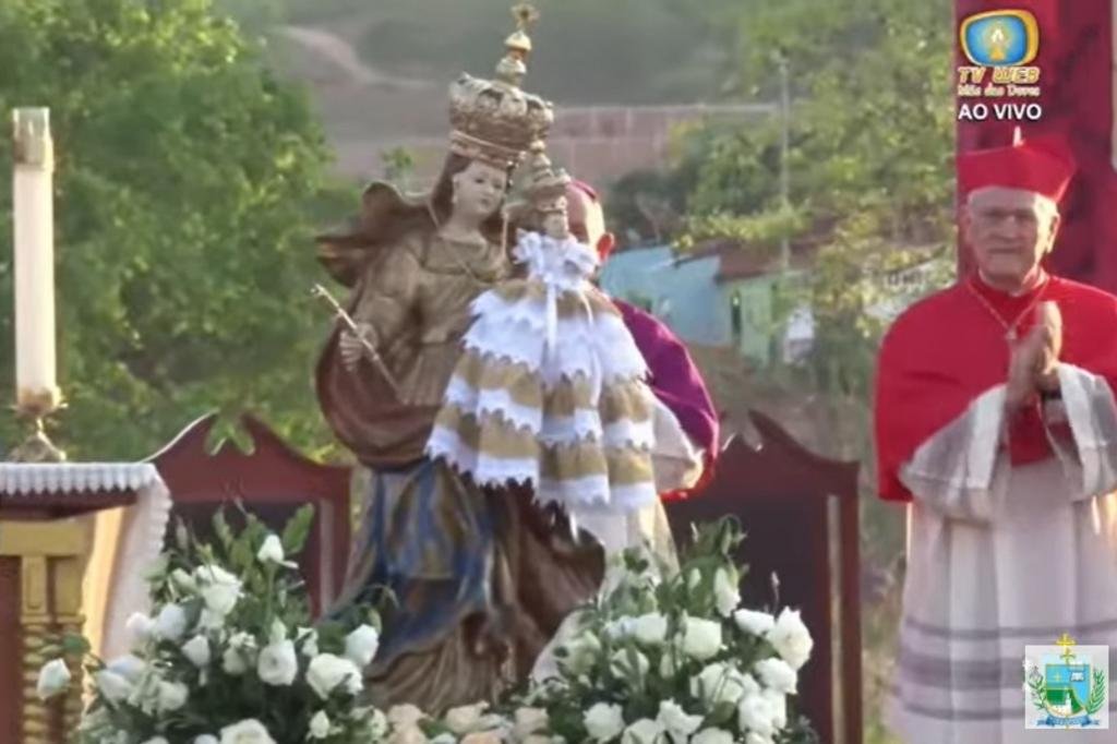 Benigna Cardoso da Silva, conhecida como heroína da castidade, é ...