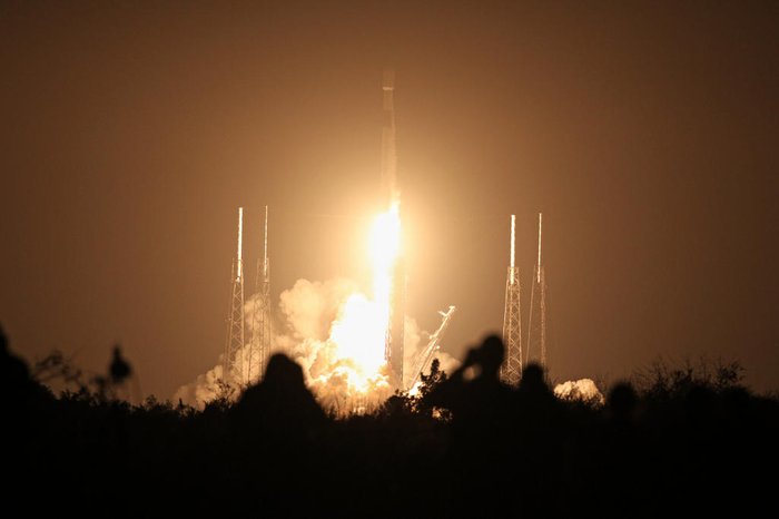 Satélite que medirá "sinais vitais" da Terra é lançado com sucesso ...