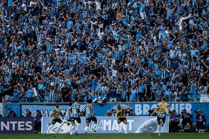 Na Arena, quem faz festa é o Grêmio | GZH