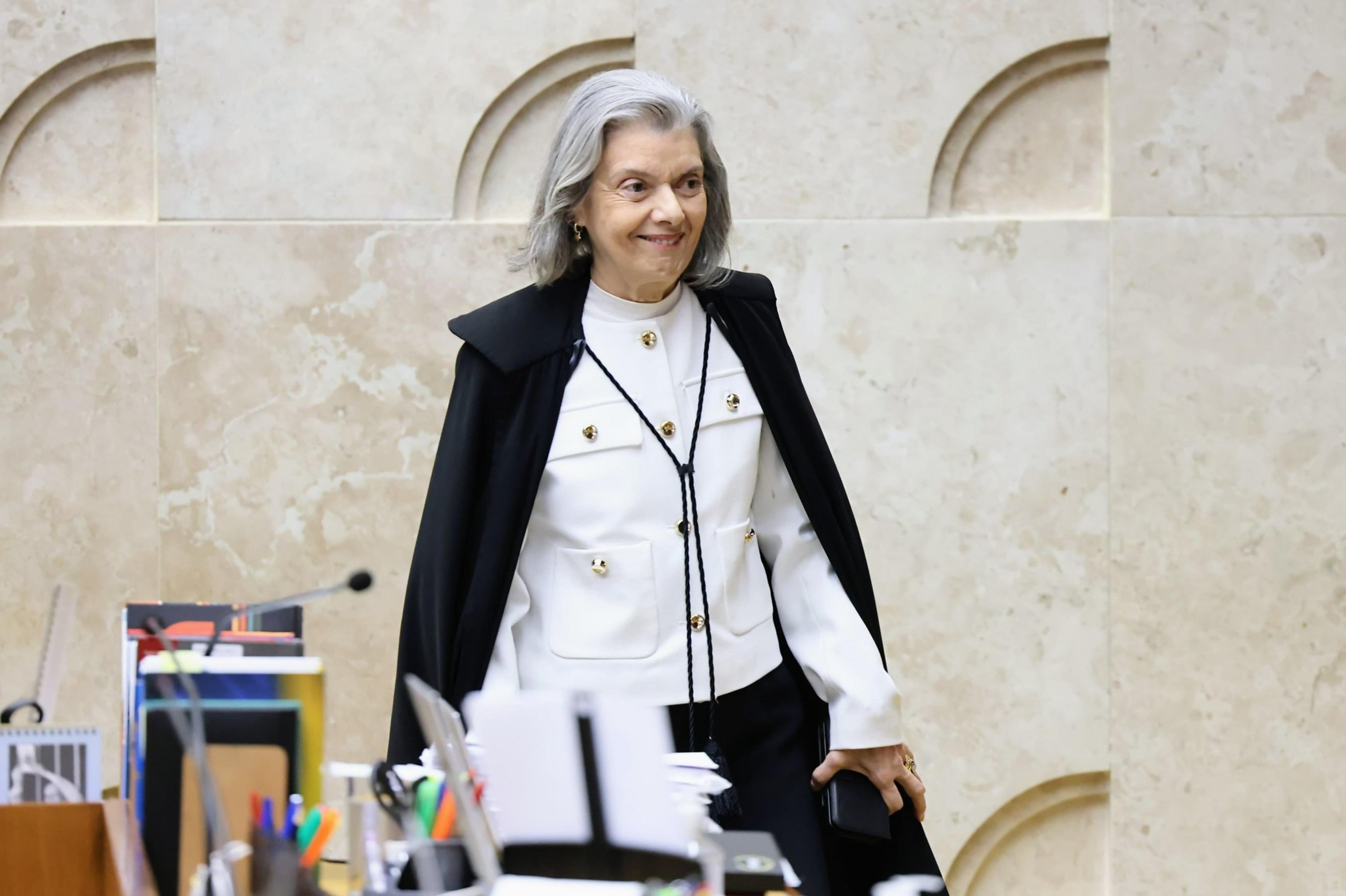O que esperar do voto de Cármen Lúcia no julgamento de Bolsonaro no STF ...
