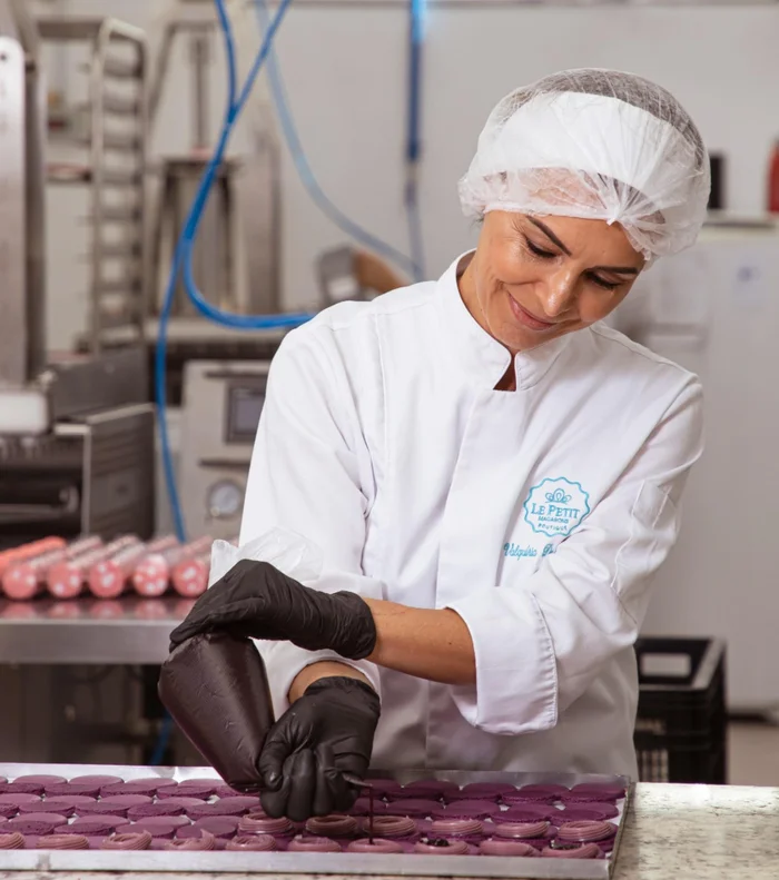 Em 11 anos, marca de macarons de Bento Gonçalves chega a 28 franquias e ...