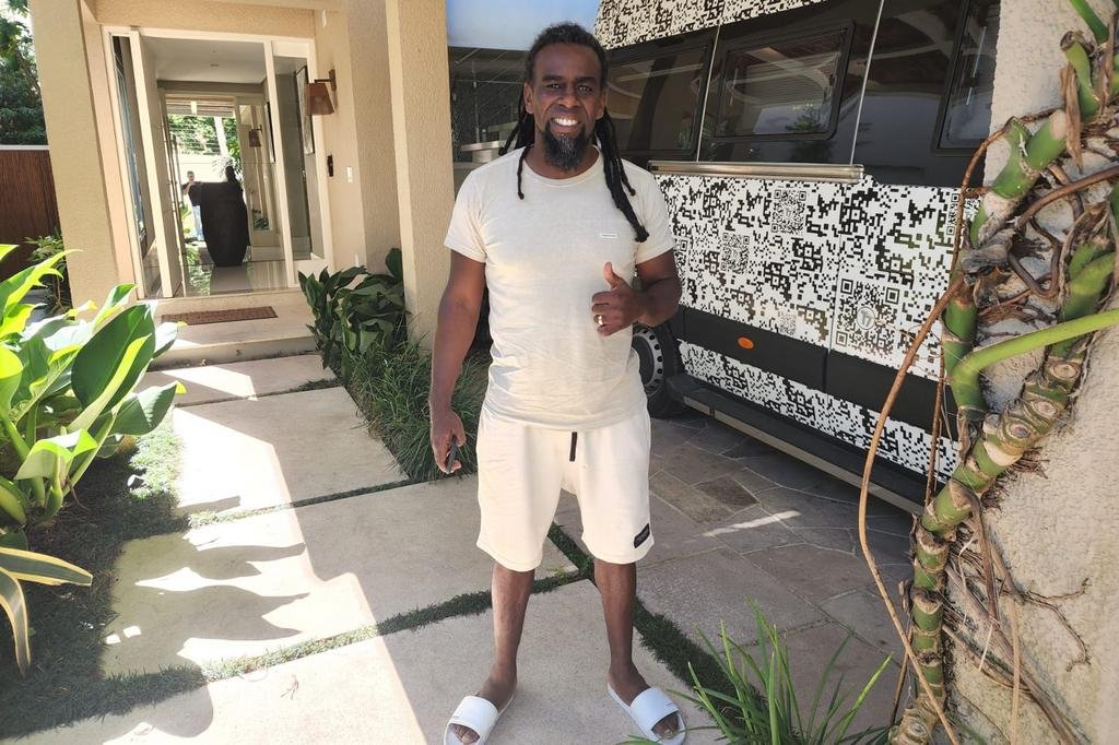 Tinga vira empresário de beach tennis e planeja alavancar modalidade ...