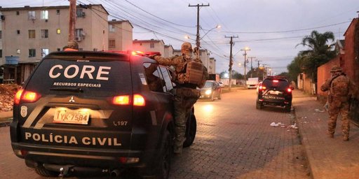 Polícia Civil Faz Operação Em Condomínio Que Seria Usado Por Facção