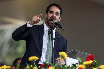 De carro ou trem, veja como chegar até o parque da Expointer | GZH