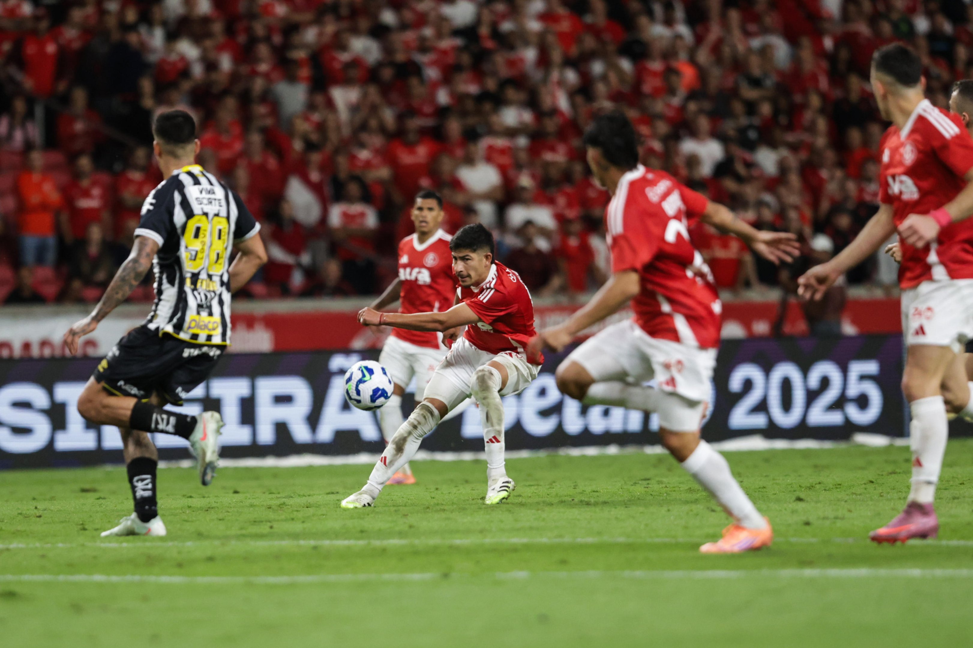 Inter deixou dois pontos que podem fazer falta na reta final | GZH