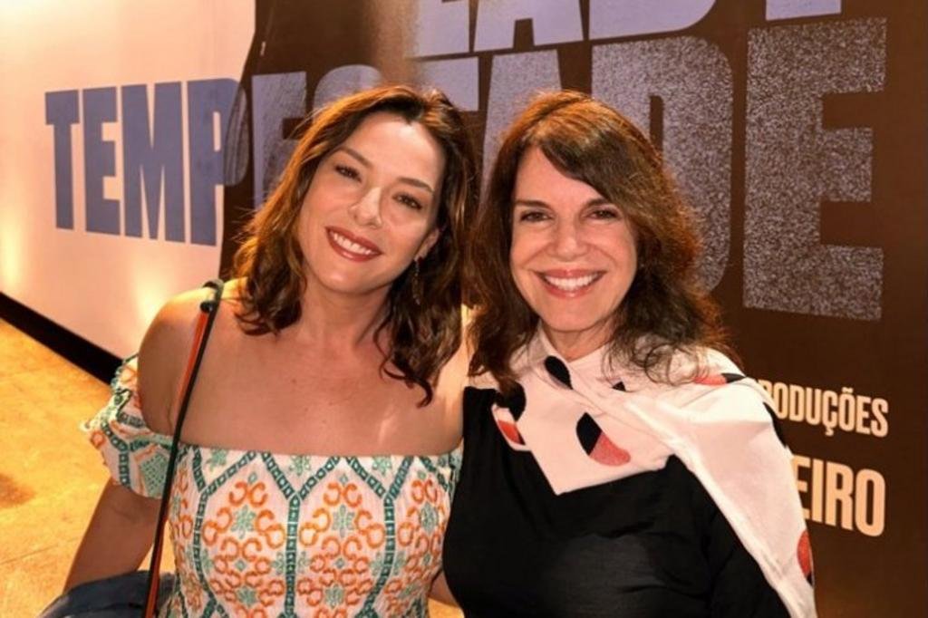 Regiane Alves compartilha foto e confunde arquiteta Bel Lobo com autora ...