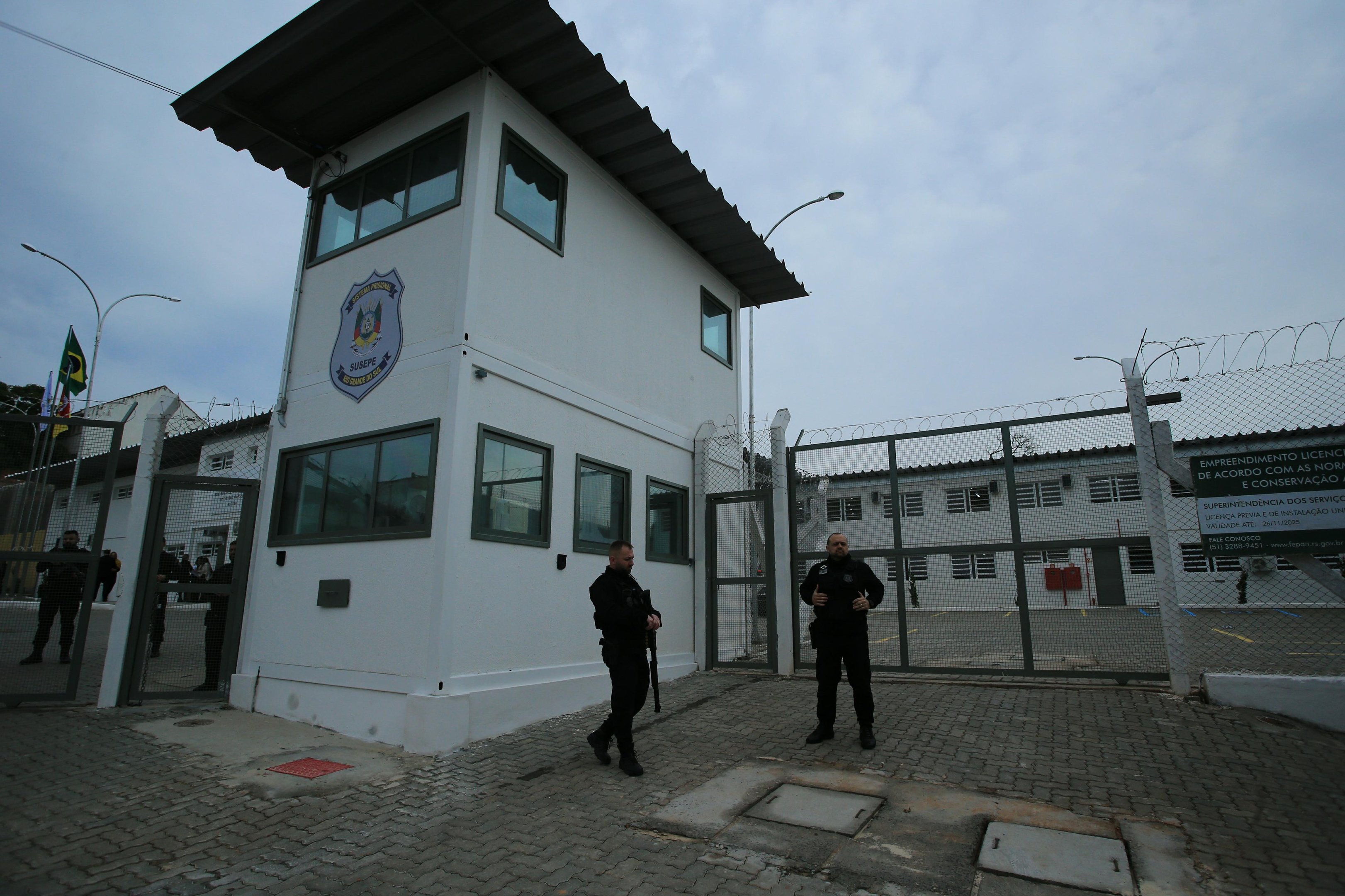 Governo do RS anuncia normalização no fluxo de entrada de novos presos ...
