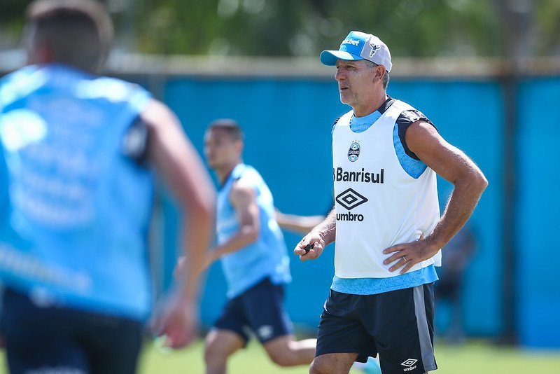 O novo Grêmio permitirá a Renato começar um time do zero e com novo ...
