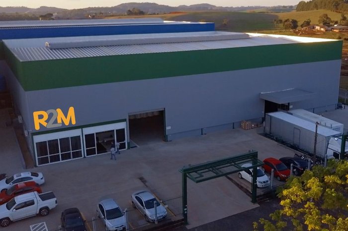 Terceira maior farmacêutica do Brasil compra empresa fundada em Passo ...