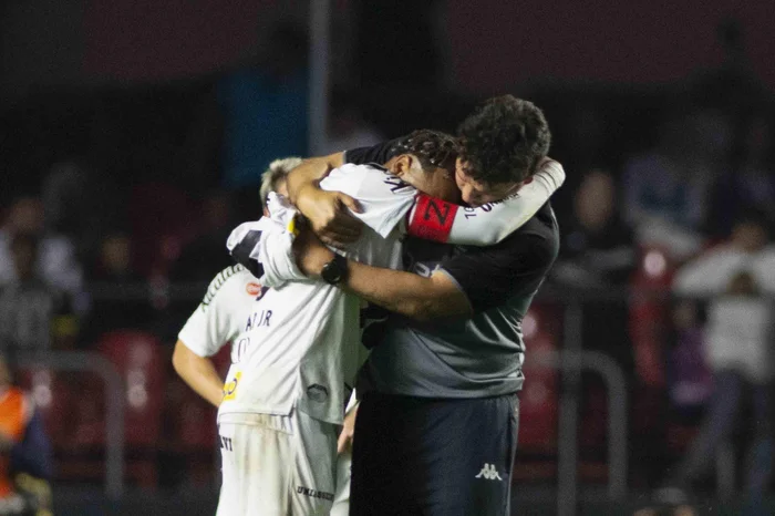 Goleada histórica do Vasco sobre o Santos é pior derrota da carreira de ...