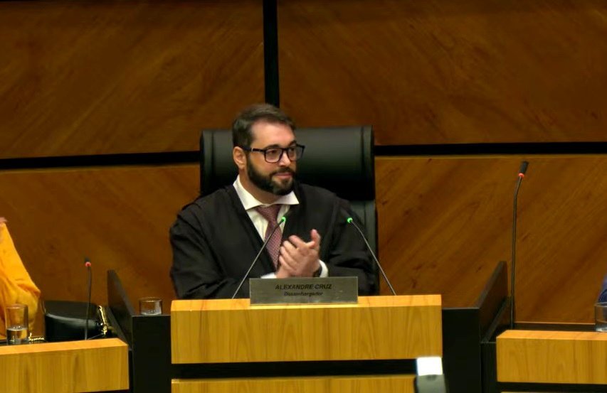 Desembargador Alexandre Corrêa da Cruz assume presidência do TRT-RS | GZH
