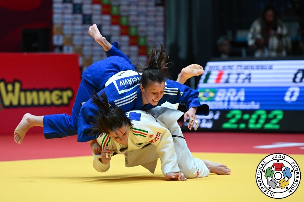 Brasil conquista dois bronzes na abertura do Grand Slam de judô em ...