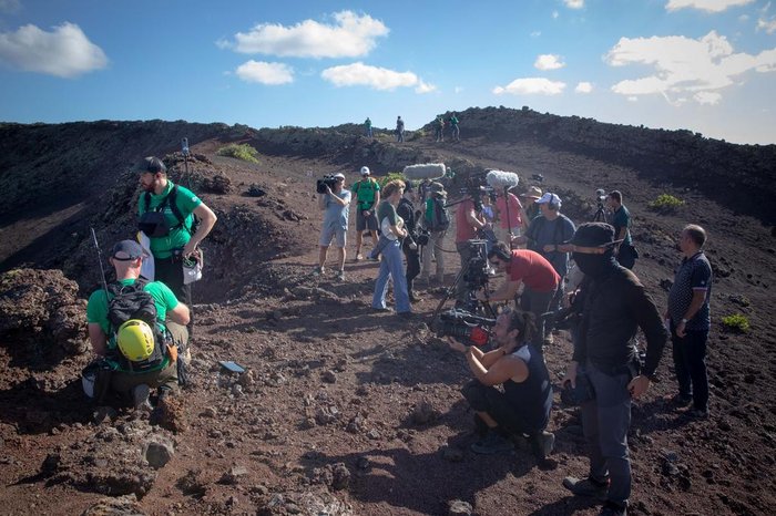 Astronautas treinam em vulcão para possíveis missões na Lua e em Marte ...