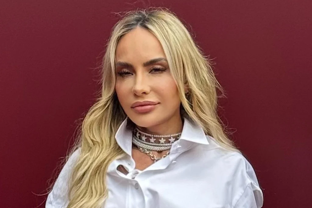 Quem é a socialite brasileira acusada por joalheiro de dar calote ...