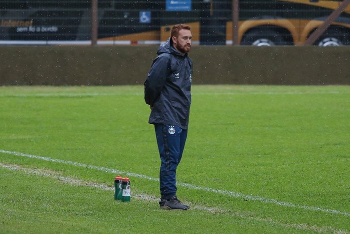 Buscando superar 2022, Grêmio estreia no Brasileirão Feminino sub-20 ...