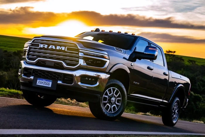 Ram 2500 e 3500 2025 atualizadas no visual, interior, conjunto ...