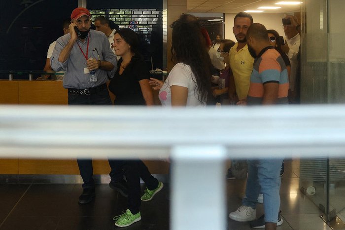 Libanesa assalta banco em Beirute para pagar tratamento da irmã doente ...
