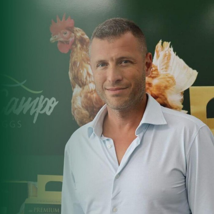 Quem é o Rei do Ovo, novo bilionário na lista da Forbes que vendeu ...