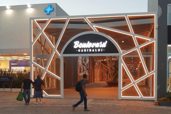 Boulevard Garibaldi pré-inaugura com a primeira Renner do Brasil em ...