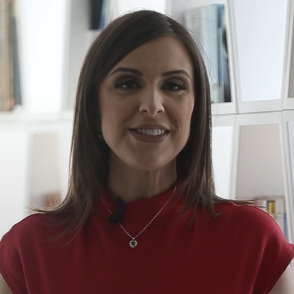 Kelly Matos's Instagram, Twitter & Facebook on IDCrawl