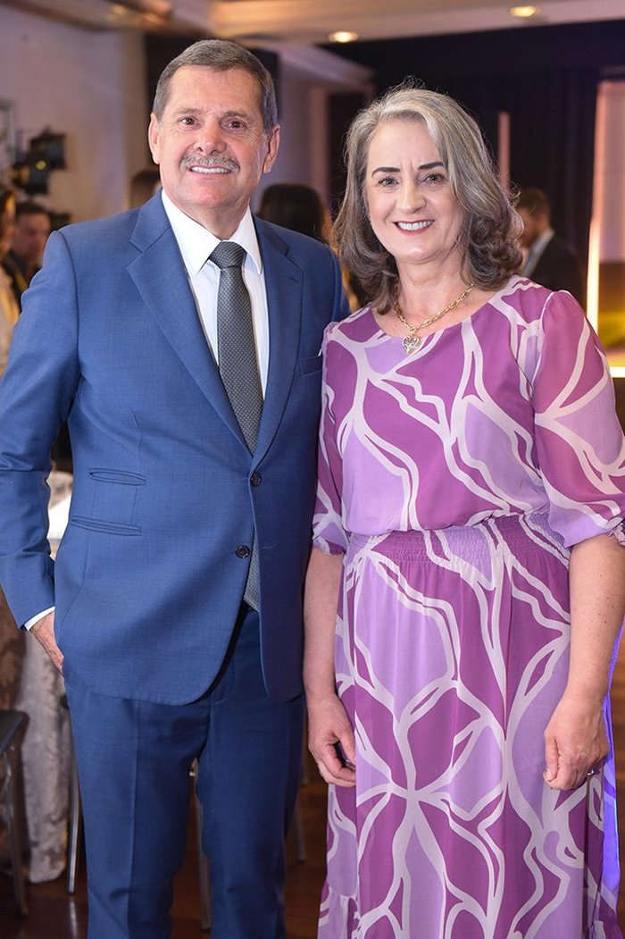 Veja quem brilha na cena social da coluna desta terça-feira | Pioneiro