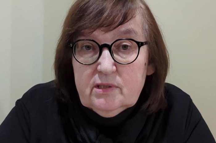 Mãe de Alexei Navalny relata pressão do governo russo para enterrar o ...