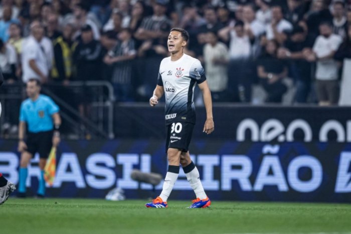 Matheus Araújo se despede do Corinthians rumo ao Ceará: "Levo comigo ...