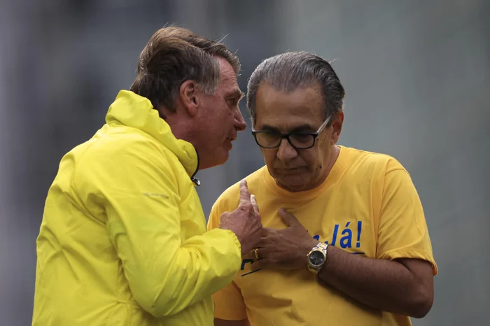 O que significa o indiciamento de Jair e Eduardo Bolsonaro? | GZH