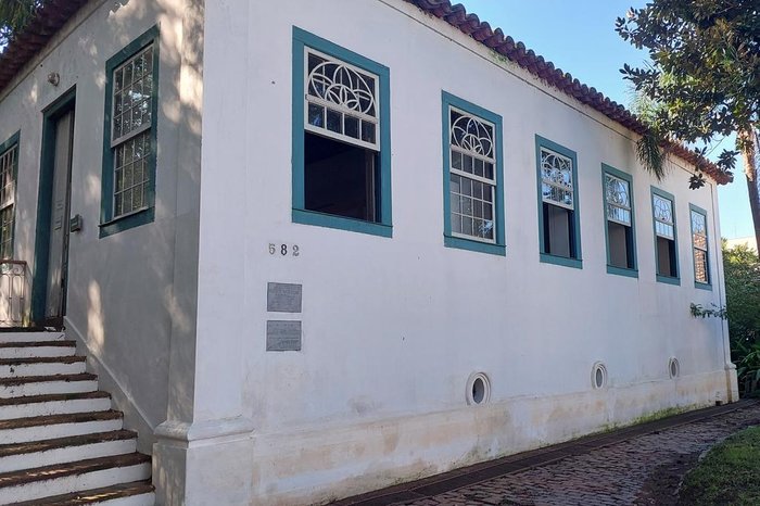 Parte do acervo arqueológico do Museu Joaquim Felizardo é afetada pela ...