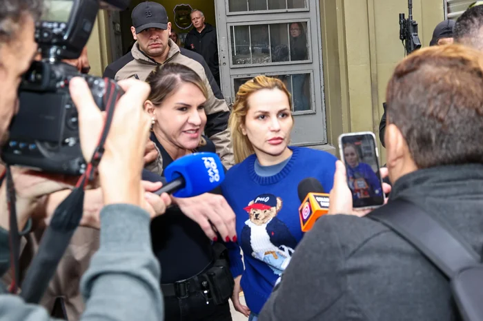 Deolane Bezerra teria recebido regalias em penitenciária, diz sindicato ...