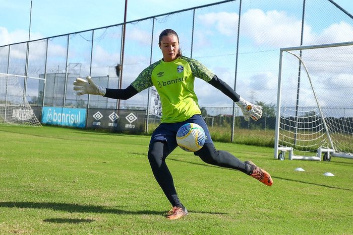 Quem é Lorena, a goleira titular do Brasil nas Olimpíadas | GZH