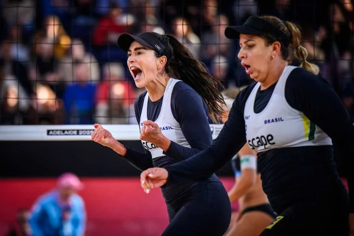 Thâmela/Vic e Carol Solberg/Rebecca avançam às quartas do Mundial de ...