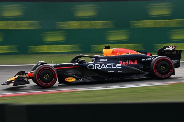 Dominante, Verstappen garante a pole position no GP da China, a 100ª da ...