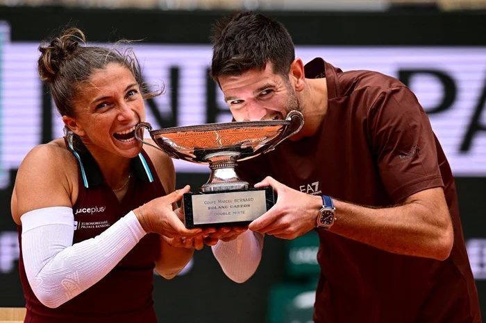 Italianos faturam título de duplas mistas em Roland Garros | GZH