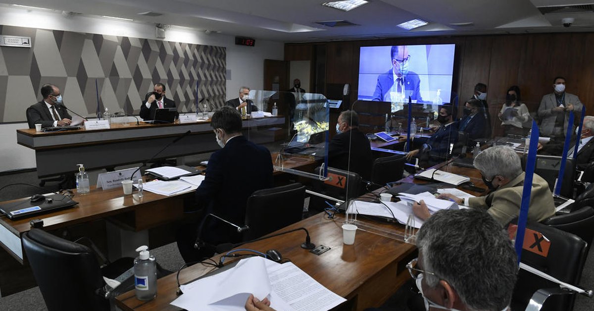 CPI da Covid ouve médicos sobre tratamento precoce e suposto gabinete ... CPI da Covid ouve médicos sobre tratamento precoce e suposto gabinete ...